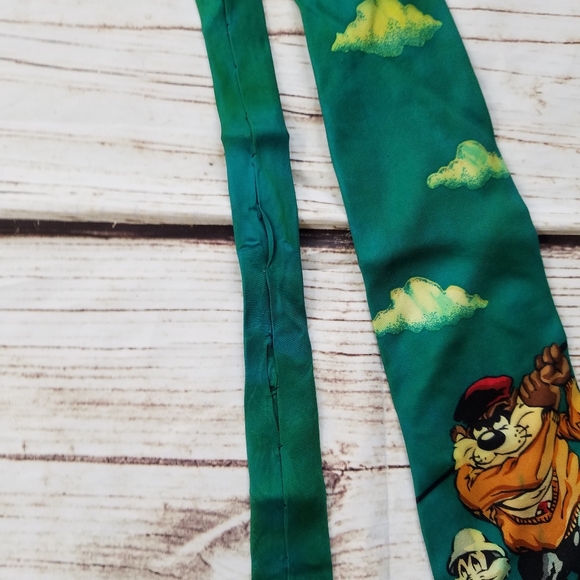 Warner Bros. | Accessories | Vintage 992 Taz Looney Tunes Golfing Neck ...